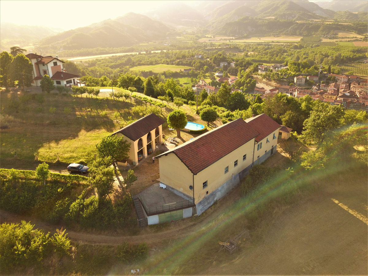 Familiehuis met fantastisch uitzicht - Spigno Italia